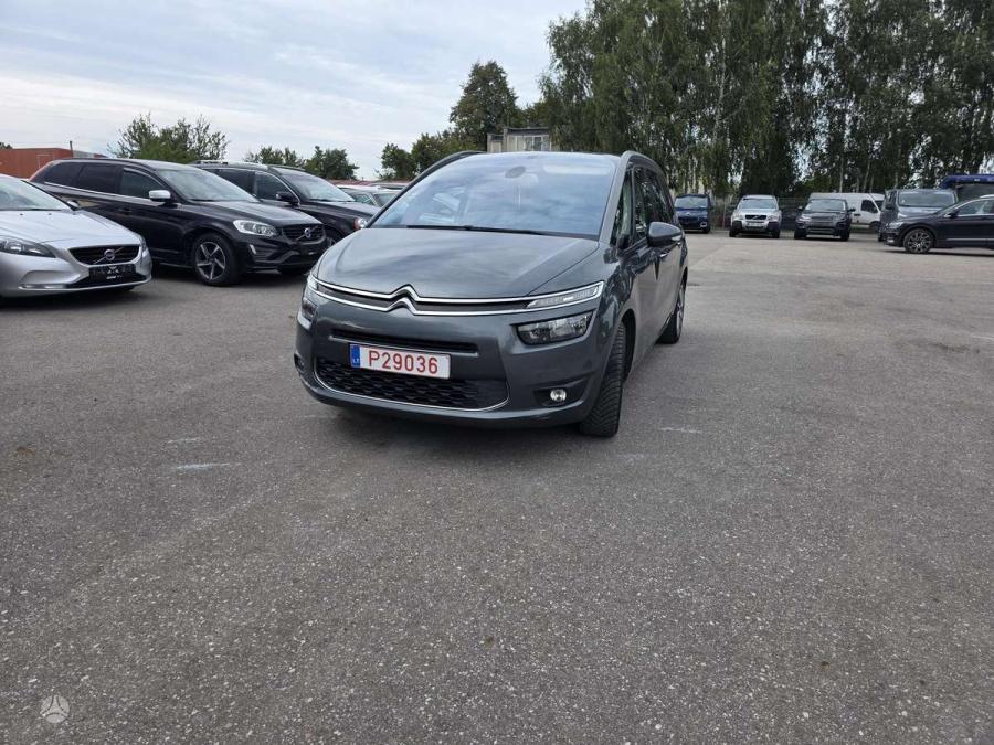 Pelēks Citroen Grand C4 SpaceToure 2015 Ukmergė, ar dzinēja tilpumu 1.56 L un nobraukumu 220 tūkst. km par 4550 €, foto 1 vietnē AUTOMOTO.COM.LV