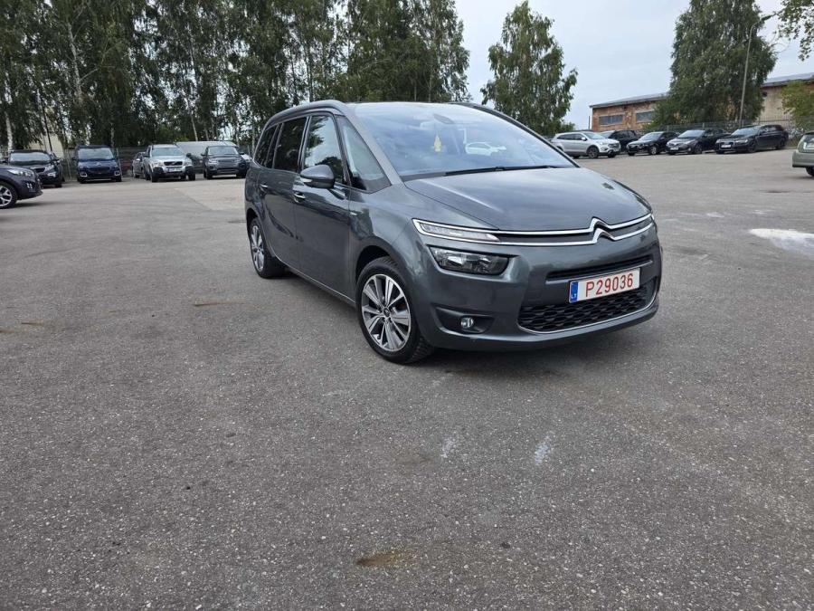 Pelēks Citroen Grand C4 SpaceToure 2015 Ukmergė, ar dzinēja tilpumu 1.56 L un nobraukumu 220 tūkst. km par 4550 €, foto 4 vietnē AUTOMOTO.COM.LV