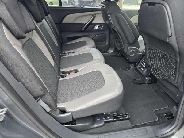 Pelēks Citroen Grand C4 SpaceToure 2015 Ukmergė, ar dzinēja tilpumu 1.56 L un nobraukumu 220 tūkst. km par 4550 €, foto 8 vietnē AUTOMOTO.COM.LV