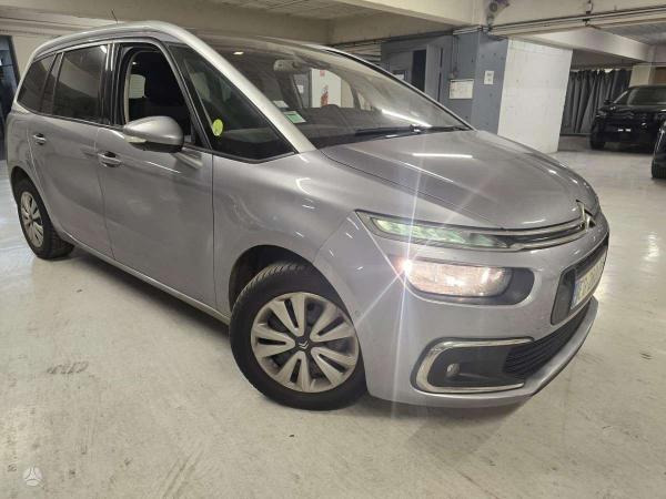 Grey Citroen Grand C4 SpaceToure 2016 in Taurage, with an engine capacity of 1.60 L and mileage of 233 thousand km for 6100 €, photo 5 on AUTOMOTO.COM.LV