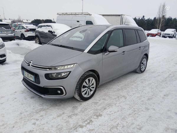 Grey Citroen Grand C4 SpaceToure 2016 in Taurage, with an engine capacity of 1.60 L and mileage of 234 thousand km for 6100 €, photo 1 on AUTOMOTO.COM.LV