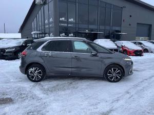 Grey Citroen Grand C4 SpaceToure 2017 in Taurage, with an engine capacity of 1.20 L and mileage of 172 thousand km for 6200 €, photo 10 on AUTOMOTO.COM.LV