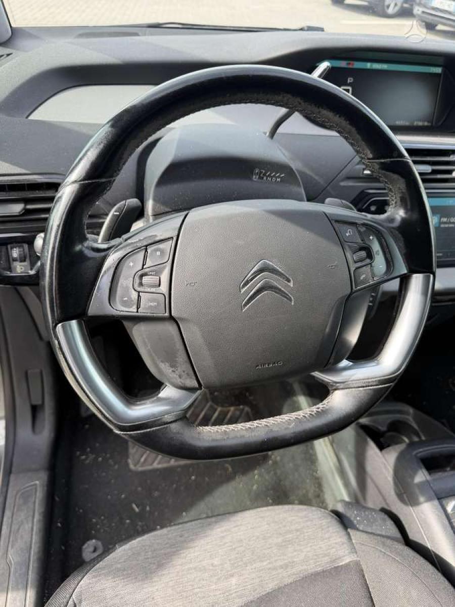 Pelēks Citroen Grand C4 SpaceToure 2017 Tauragė, ar dzinēja tilpumu 1.56 L un nobraukumu 215 tūkst. km par 5800 €, foto 11 vietnē AUTOMOTO.COM.LV