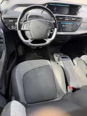 Pelēks Citroen Grand C4 SpaceToure 2017 Tauragė, ar dzinēja tilpumu 1.56 L un nobraukumu 215 tūkst. km par 5800 €, foto 14 vietnē AUTOMOTO.COM.LV