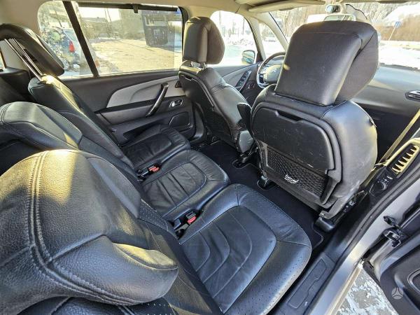 Pelēks Citroen Grand C4 SpaceToure 2018 Tauragė, ar dzinēja tilpumu 1.56 L un nobraukumu 271 tūkst. km par 7800 €, foto 11 vietnē AUTOMOTO.COM.LV