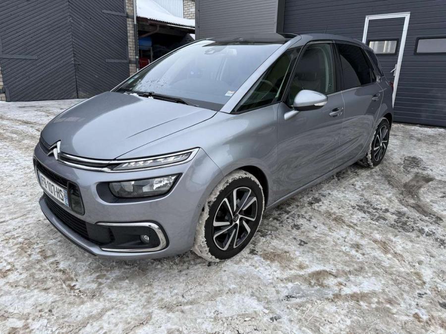 Pelēks Citroen Grand C4 SpaceToure 2018 Tauragė, ar dzinēja tilpumu 1.50 L un nobraukumu 181 tūkst. km par 7200 €, foto 1 vietnē AUTOMOTO.COM.LV