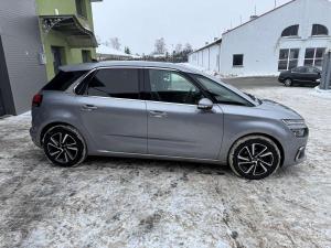 Pelēks Citroen Grand C4 SpaceToure 2018 Tauragė, ar dzinēja tilpumu 1.50 L un nobraukumu 181 tūkst. km par 7200 €, foto 4 vietnē AUTOMOTO.COM.LV