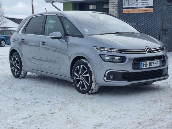 Grey Citroen Grand C4 SpaceToure 2018 in Taurage, with an engine capacity of 1.50 L and mileage of 181 thousand km for 7200 €, photo 7 on AUTOMOTO.COM.LV