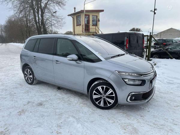 Grey Citroen Grand C4 SpaceToure 2019 in Taurage, with an engine capacity of 1.50 L and mileage of 351 thousand km for 7050 €, photo 2 on AUTOMOTO.COM.LV