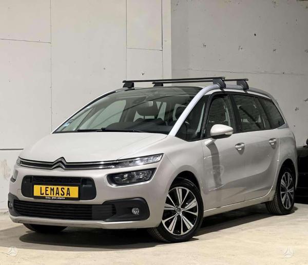 Grey Citroen Grand C4 SpaceToure 2019 in Klaipeda, with an engine capacity of 1.50 L and mileage of 207 thousand km for 8888 €, photo 8 on AUTOMOTO.COM.LV
