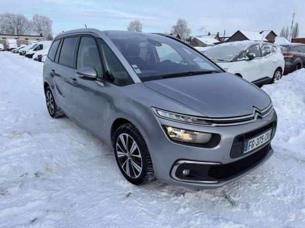 Pelēks Citroen Grand C4 SpaceToure 2019 Tauragė, ar dzinēja tilpumu 1.20 L un nobraukumu 150 tūkst. km par 5700 €, foto 1 vietnē AUTOMOTO.COM.LV
