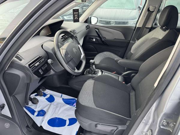 Pelēks Citroen Grand C4 SpaceToure 2019 Tauragė, ar dzinēja tilpumu 1.20 L un nobraukumu 150 tūkst. km par 5700 €, foto 6 vietnē AUTOMOTO.COM.LV