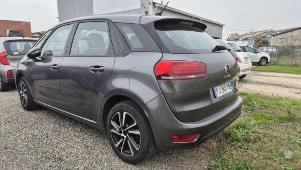 Grey Citroen Grand C4 SpaceToure 2019 in Panevezys, with an engine capacity of 1.50 L and mileage of 188 thousand km for 7490 €, photo 4 on AUTOMOTO.COM.LV