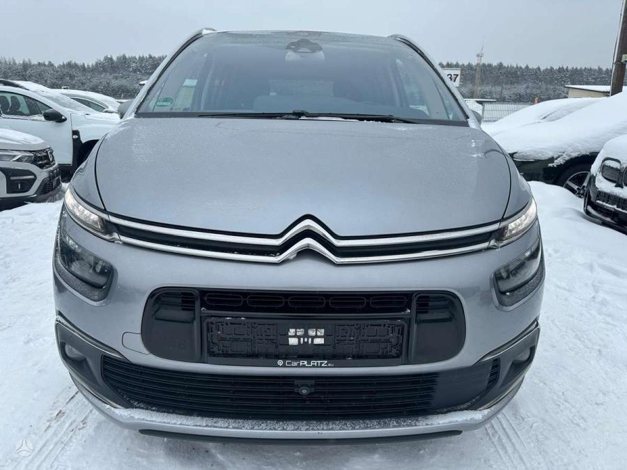 Pelēks Citroen Grand C4 SpaceToure 2019 Viļņa, ar dzinēja tilpumu 1.20 L un nobraukumu 203 tūkst. km par 8300 €, foto 5 vietnē AUTOMOTO.COM.LV