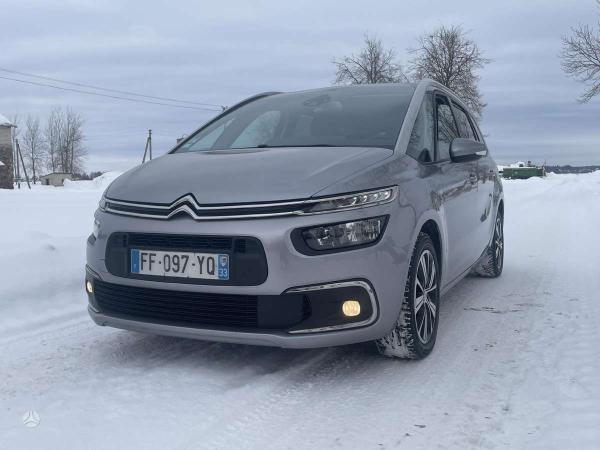 Pelēks Citroen Grand C4 SpaceToure 2019 Panevēža, ar dzinēja tilpumu 1.50 L un nobraukumu 197 tūkst. km par 7150 €, foto 1 vietnē AUTOMOTO.COM.LV