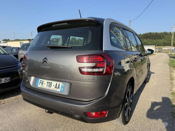 Pelēks Citroen Grand C4 SpaceToure 2019 Viļņa, ar dzinēja tilpumu 1.50 L un nobraukumu 210 tūkst. km par 6300 €, foto 4 vietnē AUTOMOTO.COM.LV