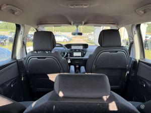 Pelēks Citroen Grand C4 SpaceToure 2019 Viļņa, ar dzinēja tilpumu 1.50 L un nobraukumu 210 tūkst. km par 6300 €, foto 8 vietnē AUTOMOTO.COM.LV