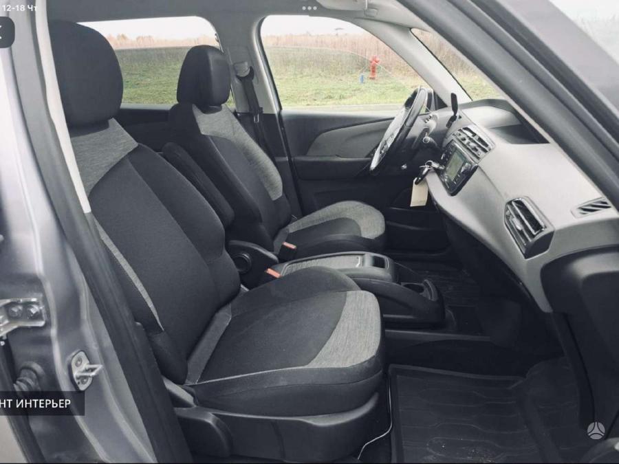 Pelēks Citroen Grand C4 SpaceToure 2020 Viļņa, ar dzinēja tilpumu 1.50 L un nobraukumu 191 tūkst. km par 7800 €, foto 7 vietnē AUTOMOTO.COM.LV