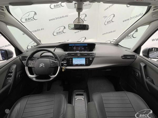 Grey Citroen Grand C4 SpaceToure 2020 in Vilnius, with an engine capacity of 1.50 L and mileage of 201 thousand km for 6900 €, photo 4 on AUTOMOTO.COM.LV