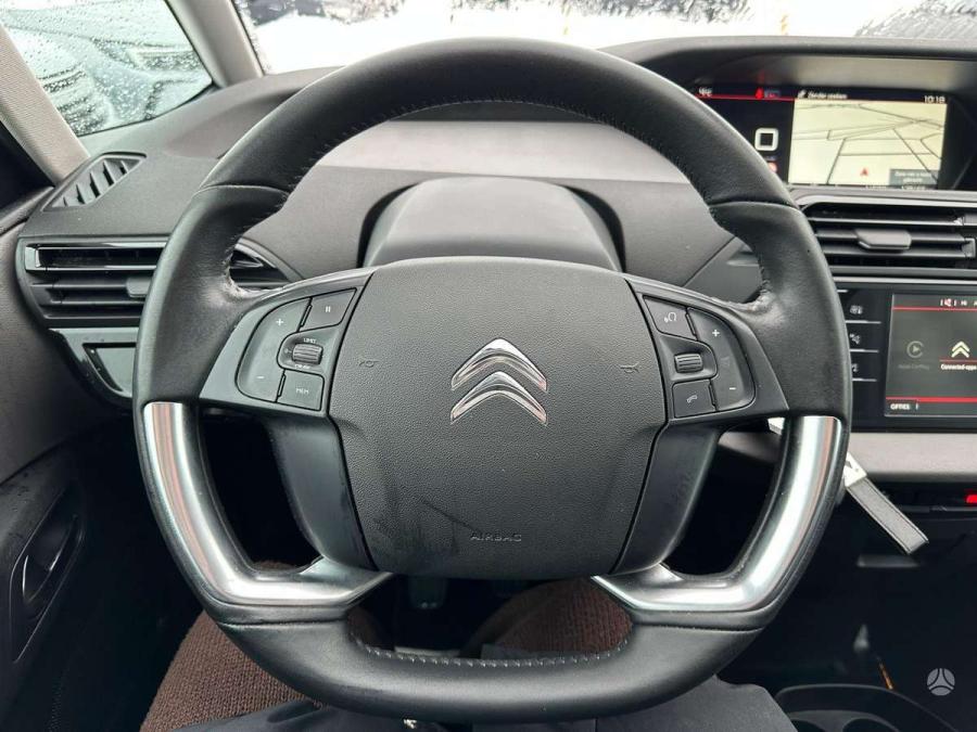 Pelēks Citroen Grand C4 SpaceToure 2020 Viļņa, ar dzinēja tilpumu 1.20 L un nobraukumu 179 tūkst. km par 8900 €, foto 11 vietnē AUTOMOTO.COM.LV