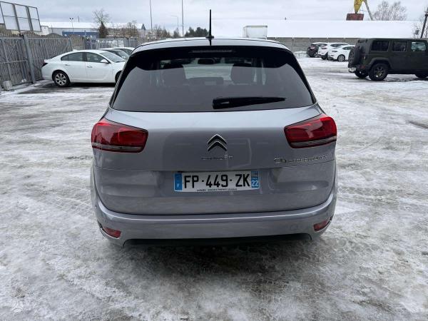Pelēks Citroen Grand C4 SpaceToure 2020 Tauragė, ar dzinēja tilpumu 1.50 L un nobraukumu 170 tūkst. km par 7500 €, foto 6 vietnē AUTOMOTO.COM.LV