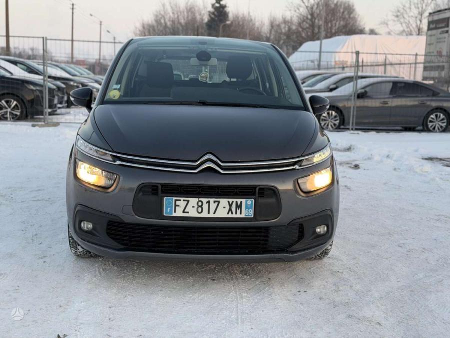 Pelēks Citroen Grand C4 SpaceToure 2021 Marijampole, ar dzinēja tilpumu 1.50 L un nobraukumu 166 tūkst. km par 10890 €, foto 2 vietnē AUTOMOTO.COM.LV