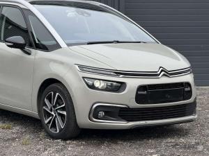Grey Citroen Grand C4 SpaceToure 2021 in Kaunas, with an engine capacity of 1.50 L and mileage of 251 thousand km for 9300 €, photo 3 on AUTOMOTO.COM.LV