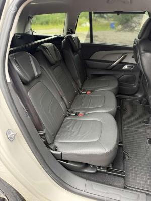 Grey Citroen Grand C4 SpaceToure 2021 in Kaunas, with an engine capacity of 1.50 L and mileage of 251 thousand km for 9300 €, photo 13 on AUTOMOTO.COM.LV
