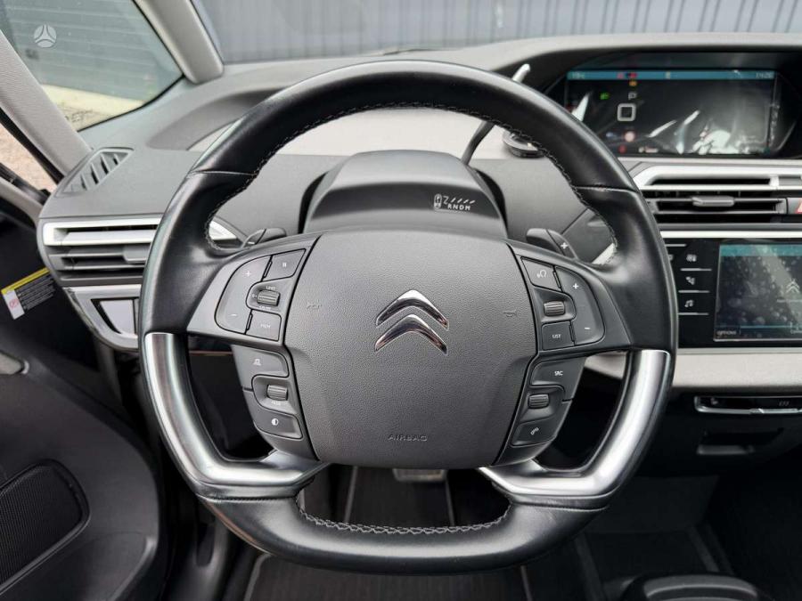 Grey Citroen Grand C4 SpaceToure 2021 in Kaunas, with an engine capacity of 1.50 L and mileage of 251 thousand km for 9300 €, photo 24 on AUTOMOTO.COM.LV