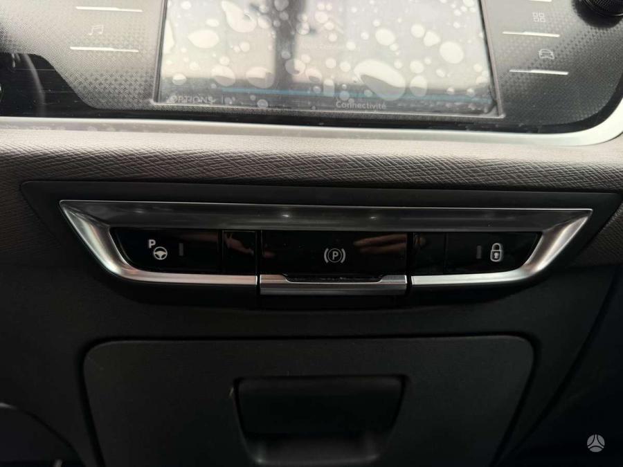 Grey Citroen Grand C4 SpaceToure 2021 in Kaunas, with an engine capacity of 1.50 L and mileage of 251 thousand km for 9300 €, photo 25 on AUTOMOTO.COM.LV