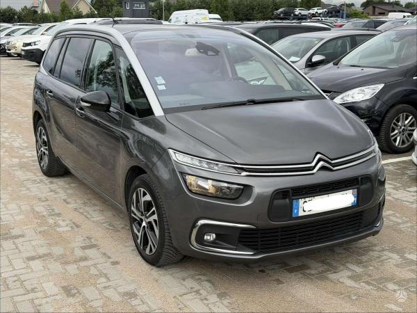 Grey Citroen Grand C4 SpaceToure 2021 in Taurage, with an engine capacity of 1.50 L and mileage of 208 thousand km for 8800 €, photo 2 on AUTOMOTO.COM.LV