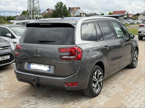Grey Citroen Grand C4 SpaceToure 2021 in Taurage, with an engine capacity of 1.50 L and mileage of 208 thousand km for 8800 €, photo 4 on AUTOMOTO.COM.LV