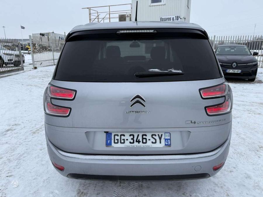 Pelēks Citroen Grand C4 SpaceToure 2022 Marijampole, ar dzinēja tilpumu 1.50 L un nobraukumu 180 tūkst. km par 13546 €, foto 6 vietnē AUTOMOTO.COM.LV