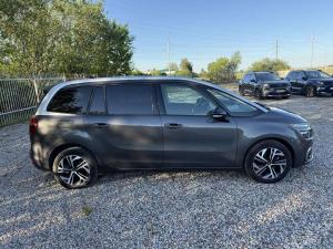 Pelēks Citroen Grand C4 SpaceToure 2022 Marijampole, ar dzinēja tilpumu 1.50 L un nobraukumu 147 tūkst. km par 12826 €, foto 7 vietnē AUTOMOTO.COM.LV