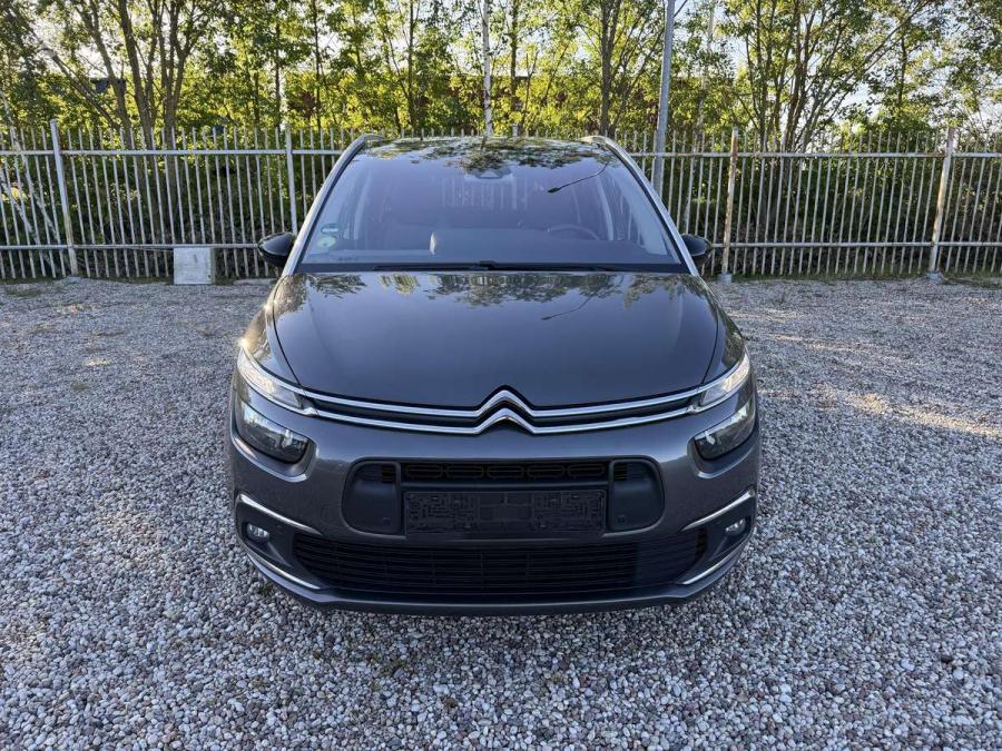 Pelēks Citroen Grand C4 SpaceToure 2022 Marijampole, ar dzinēja tilpumu 1.50 L un nobraukumu 147 tūkst. km par 12826 €, foto 8 vietnē AUTOMOTO.COM.LV