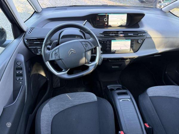 Grey Citroen Grand C4 SpaceToure 2022 in Marijampole, with an engine capacity of 1.50 L and mileage of 147 thousand km for 12826 €, photo 9 on AUTOMOTO.COM.LV