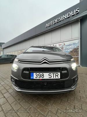 Grey Citroen Grand C4 SpaceToure 2019 in Tallinn, with an engine capacity of 2.00 L and mileage of 180 thousand km for 12500 €, photo 3 on AUTOMOTO.COM.LV