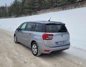 Pelēks Citroen Grand C4 SpaceToure 2021 Viļņa, ar dzinēja tilpumu 1.50 L un nobraukumu 179 tūkst. km par 10770 €, foto 3 vietnē AUTOMOTO.COM.LV