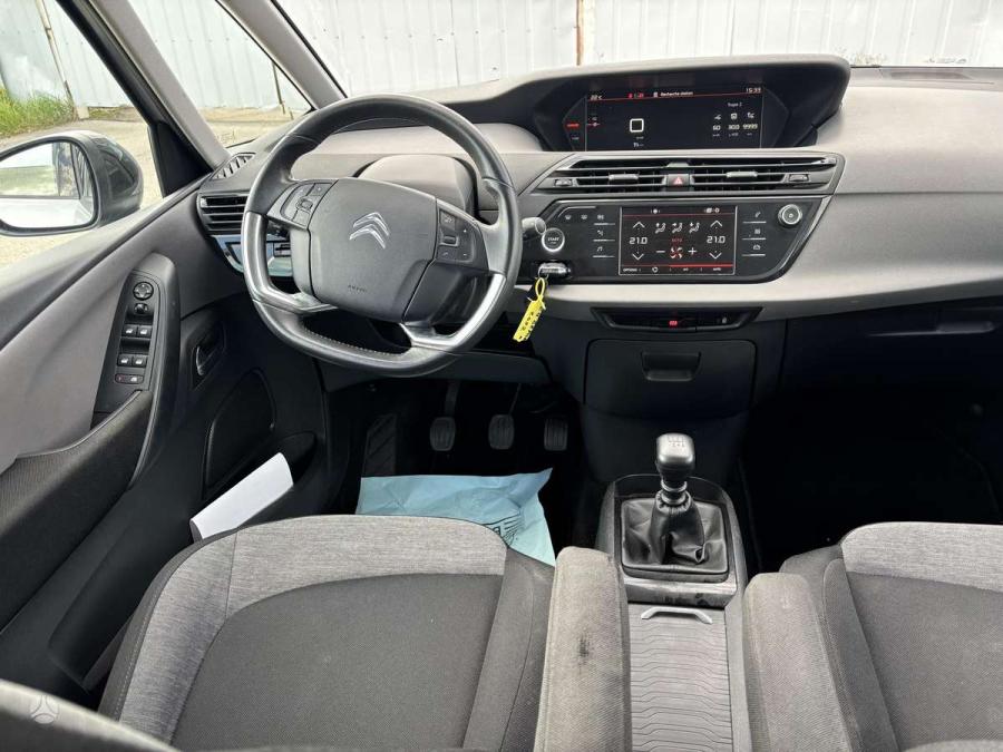 Citroen Grand C4 SpaceToure 2022 in Taurage, with an engine capacity of 1.50 L and mileage of 167 thousand km for 8300 €, photo 12 on AUTOMOTO.COM.LV