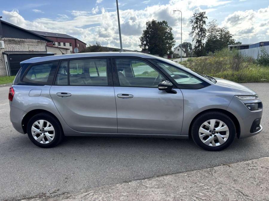 Citroen Grand C4 SpaceToure 2022 in Taurage, with an engine capacity of 1.50 L and mileage of 167 thousand km for 8300 €, photo 4 on AUTOMOTO.COM.LV