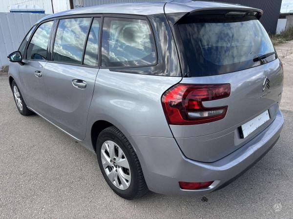Citroen Grand C4 SpaceToure 2022 in Taurage, with an engine capacity of 1.50 L and mileage of 167 thousand km for 8300 €, photo 7 on AUTOMOTO.COM.LV