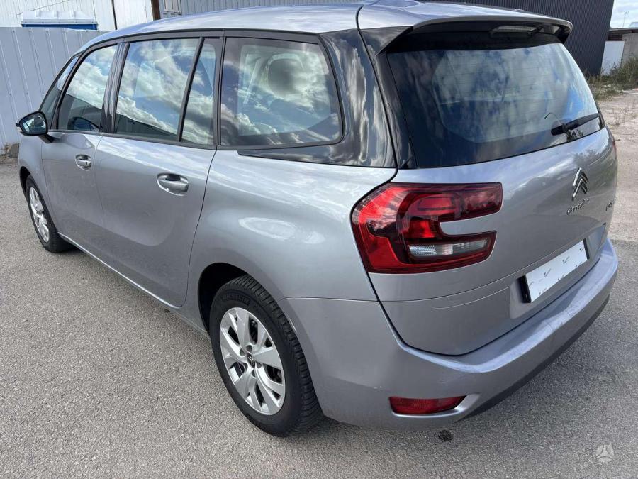 Citroen Grand C4 SpaceToure 2022 in Taurage, with an engine capacity of 1.50 L and mileage of 167 thousand km for 8300 €, photo 7 on AUTOMOTO.COM.LV