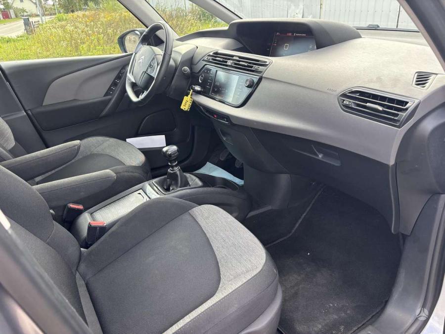 Citroen Grand C4 SpaceToure 2022 in Taurage, with an engine capacity of 1.50 L and mileage of 167 thousand km for 8300 €, photo 17 on AUTOMOTO.COM.LV