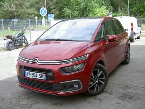 Red Citroen Grand C4 SpaceToure 2018 in Vilnius, with an engine capacity of 1.50 L and mileage of 154 thousand km for 7199 €, photo 7 on AUTOMOTO.COM.LV