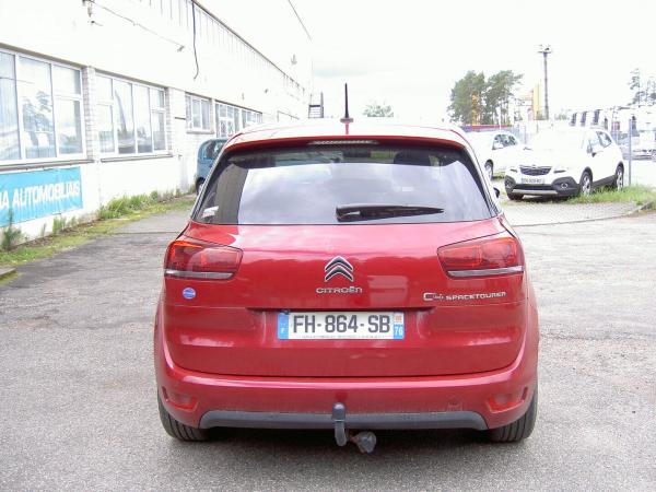 Sarkans Citroen Grand C4 SpaceToure 2018 Viļņa, ar dzinēja tilpumu 1.50 L un nobraukumu 154 tūkst. km par 7199 €, foto 2 vietnē AUTOMOTO.COM.LV