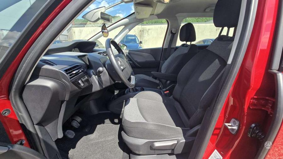 Sarkans Citroen Grand C4 SpaceToure 2019 Kauņa, ar dzinēja tilpumu 1.50 L un nobraukumu 255 tūkst. km par 5899 €, foto 9 vietnē AUTOMOTO.COM.LV