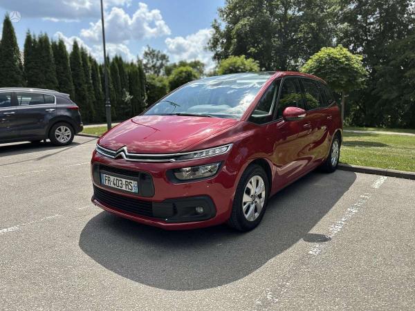 Red Citroen Grand C4 SpaceToure 2020 in Taurage, with an engine capacity of 1.50 L and mileage of 139 thousand km for 6900 €, photo 1 on AUTOMOTO.COM.LV