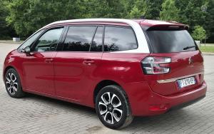 Red Citroen Grand C4 SpaceToure 2020 in Taurage, with an engine capacity of 1.50 L and mileage of 288 thousand km for 6300 €, photo 5 on AUTOMOTO.COM.LV