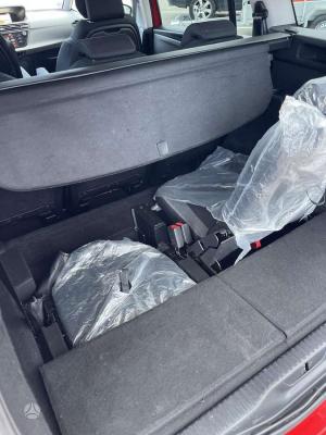 Sarkans Citroen Grand C4 SpaceToure 2020 Viļņa, ar dzinēja tilpumu 1.50 L un nobraukumu 137 tūkst. km par 9100 €, foto 26 vietnē AUTOMOTO.COM.LV