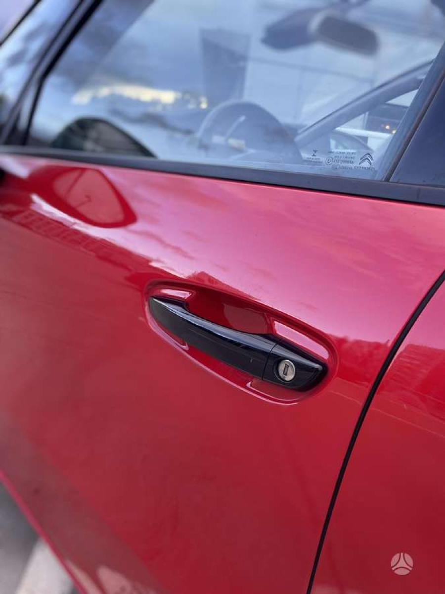 Sarkans Citroen Grand C4 SpaceToure 2020 Viļņa, ar dzinēja tilpumu 1.50 L un nobraukumu 137 tūkst. km par 9100 €, foto 27 vietnē AUTOMOTO.COM.LV